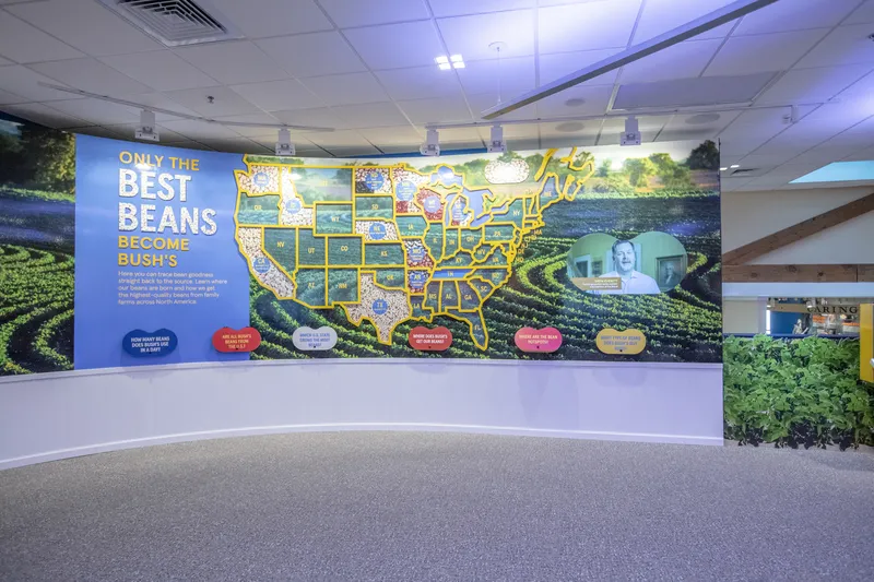 Bush's Visitor Center | Pigeon Forge Attractions | PigeonForge.com