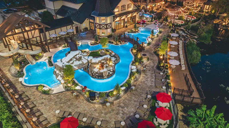 Christmas Hotel In Pigeon Forge The Inn At Christmas Place Review: