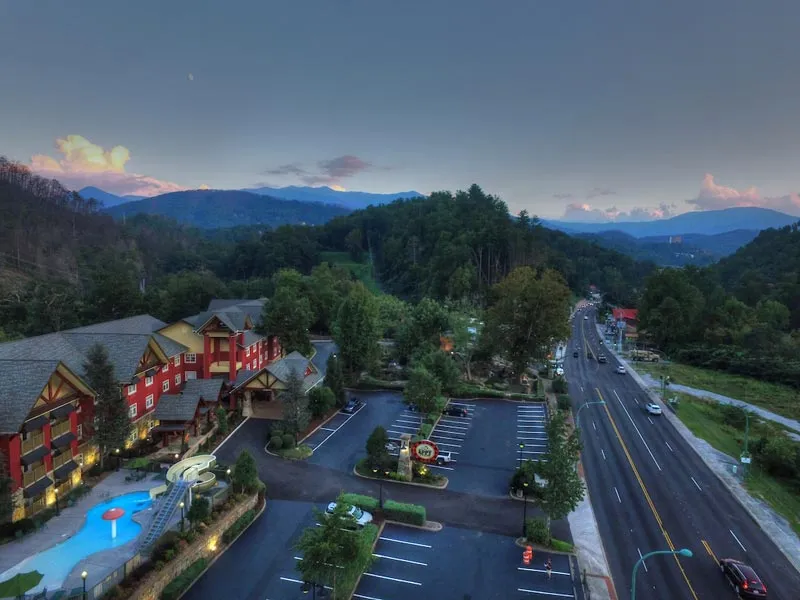 The Appy Lodge | On The Parkway in Gatlinburg, TN